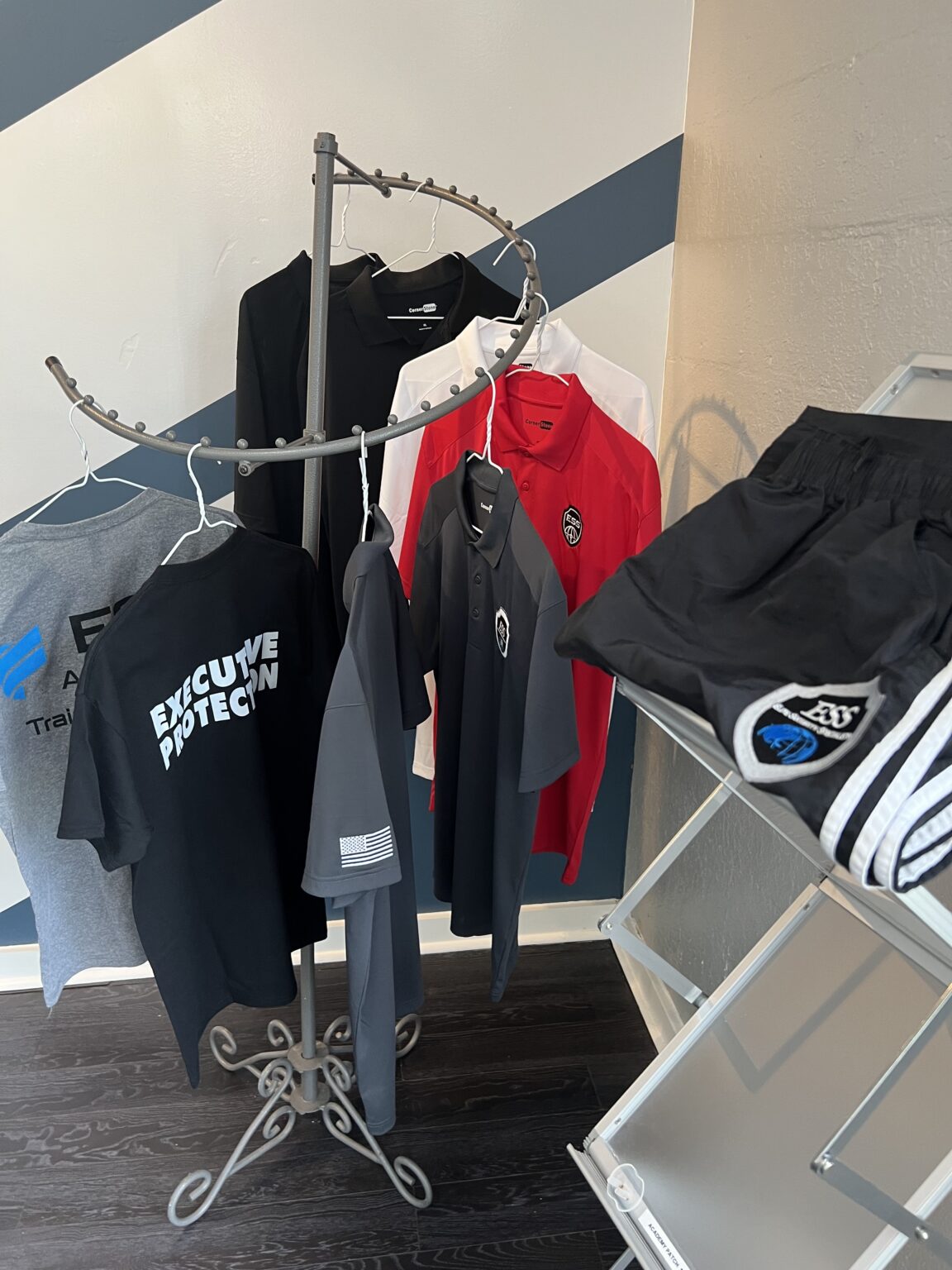 SEPTEMBER 2022 ESS GLOBAL CORP LOUNGE IS OPEN! - Elite Security Specialist